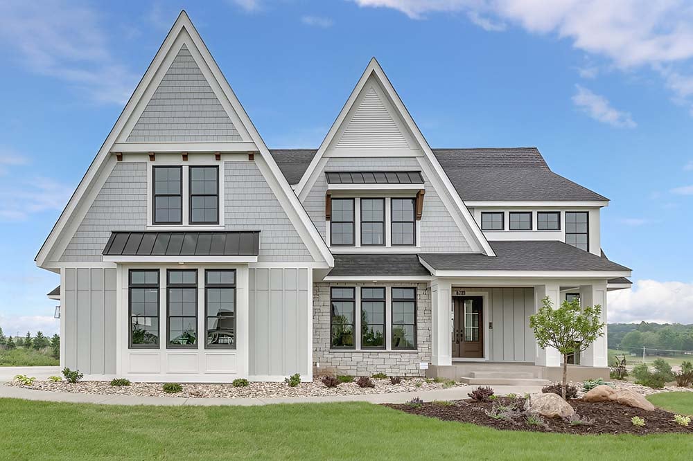 7 Signs Your Exterior Window Trim Is Trying to Tell You Something